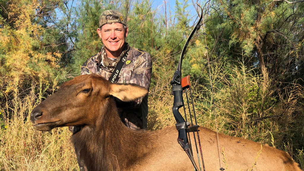 Recurve Bow Hunting Elk